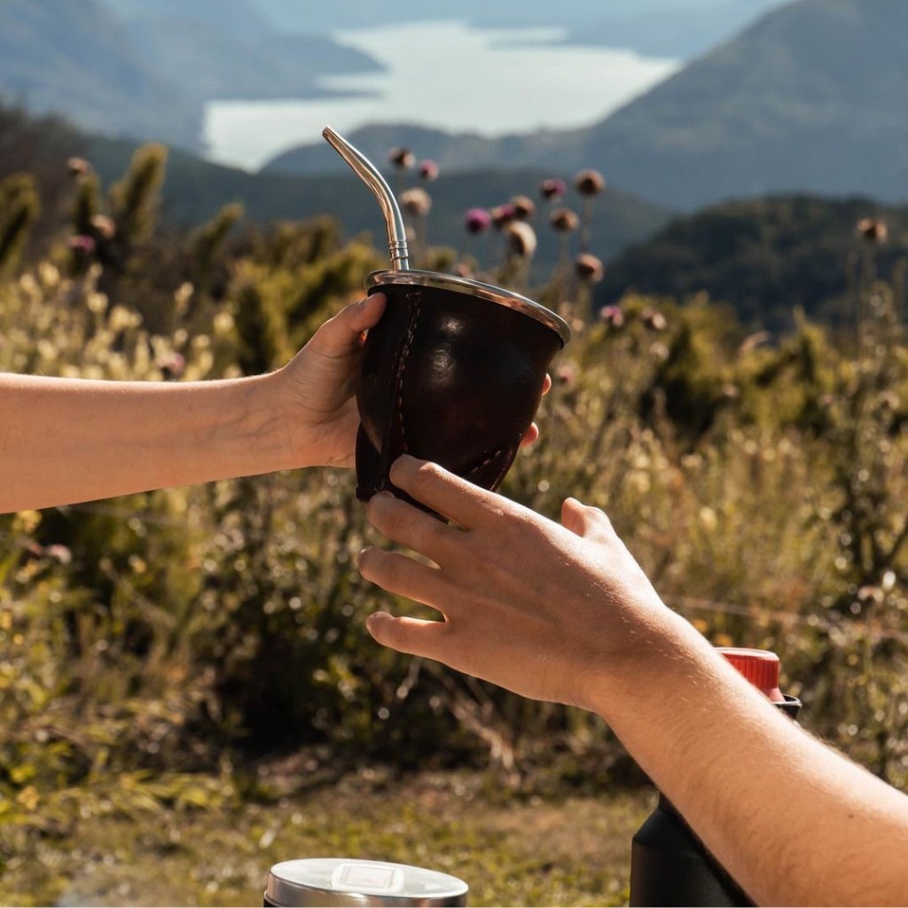 Día del Mate: tradición y ritual junto al asado