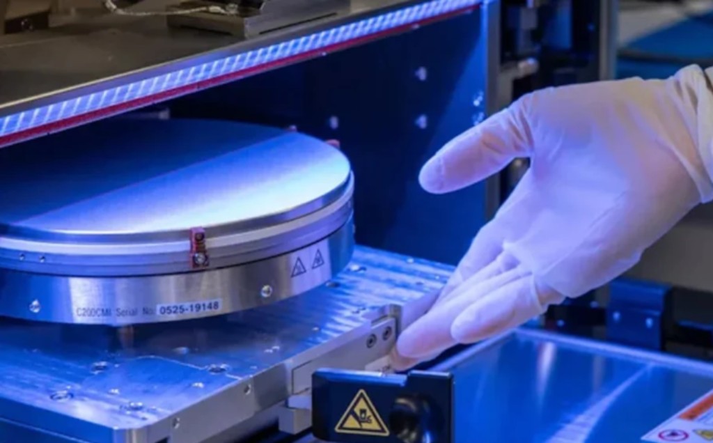 EUA criam chip 3D real com nanotubos e RAM integrada