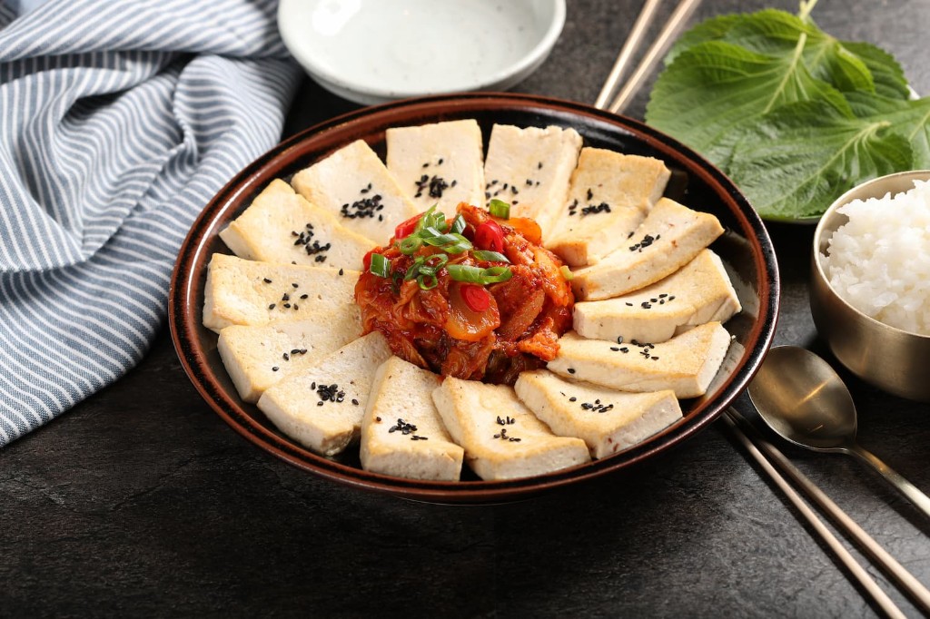 🔥 Tofu Kimchi (Dubu Kimchi): el salteado coreano más fácil, rico y ...